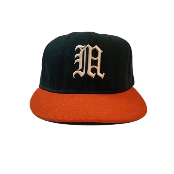 pro-line | Accessories | Miami Hurricanes Pro Line Fitted Hat | Poshmark
